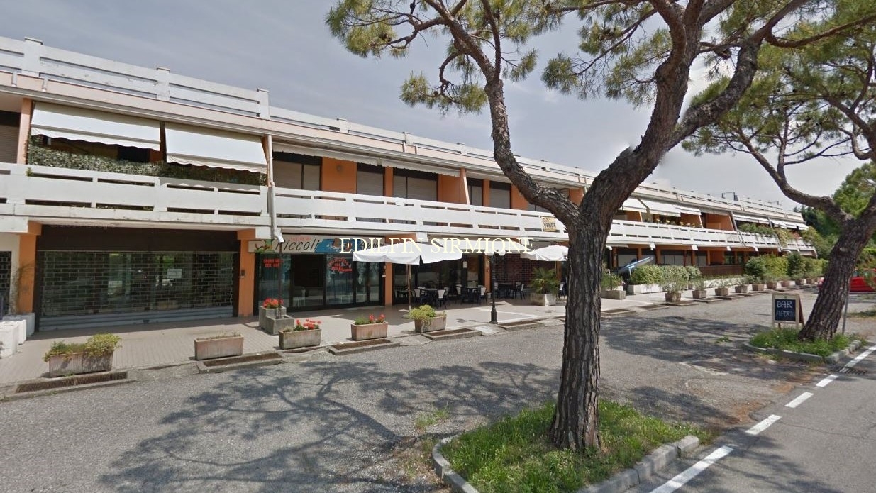 Negozio in vendita a Sirmione
