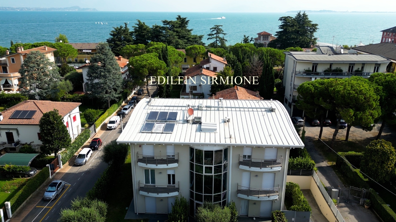 Appartamento in vendita a Desenzano Del Garda
