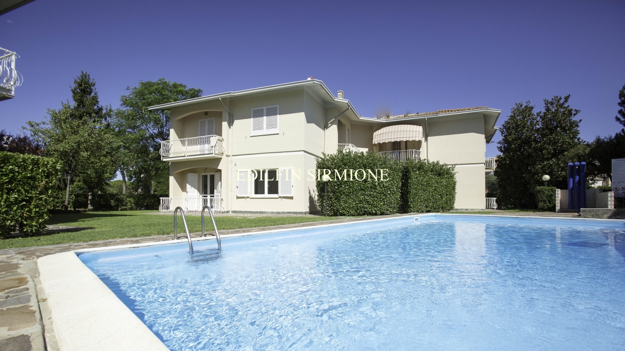 Appartamento in vendita a Sirmione