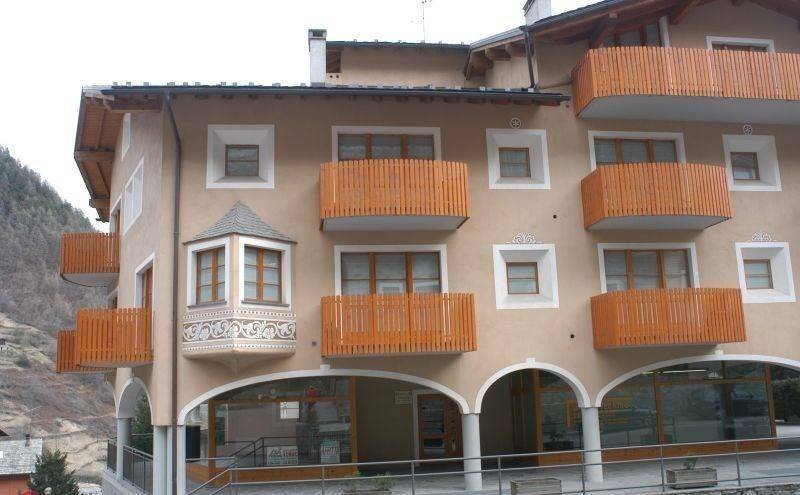 Negozio in vendita a Chiesa In Valmalenco