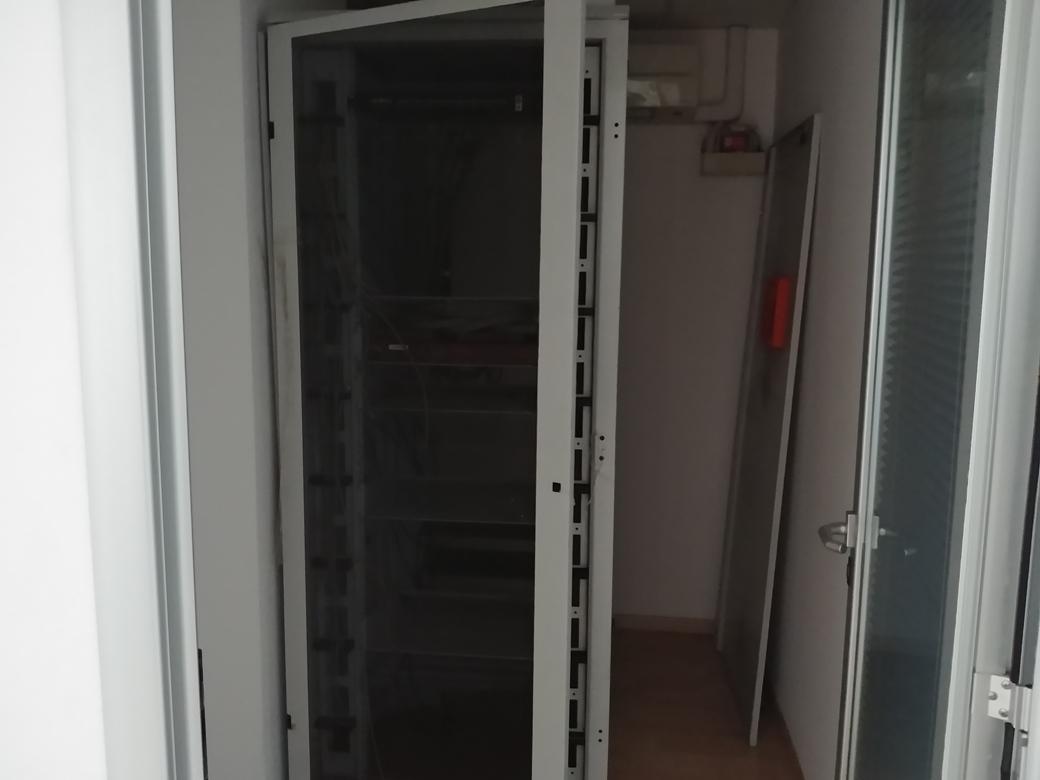 Ufficio in affitto a Agrate Brianza