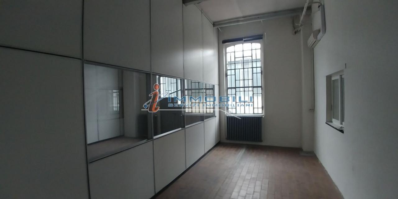 Capannone in affitto a Sesto San Giovanni