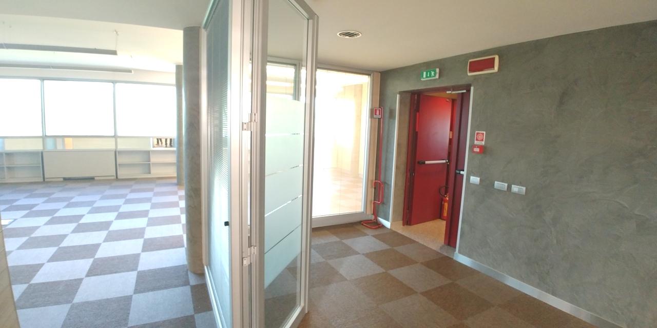 Ufficio in affitto a Milano