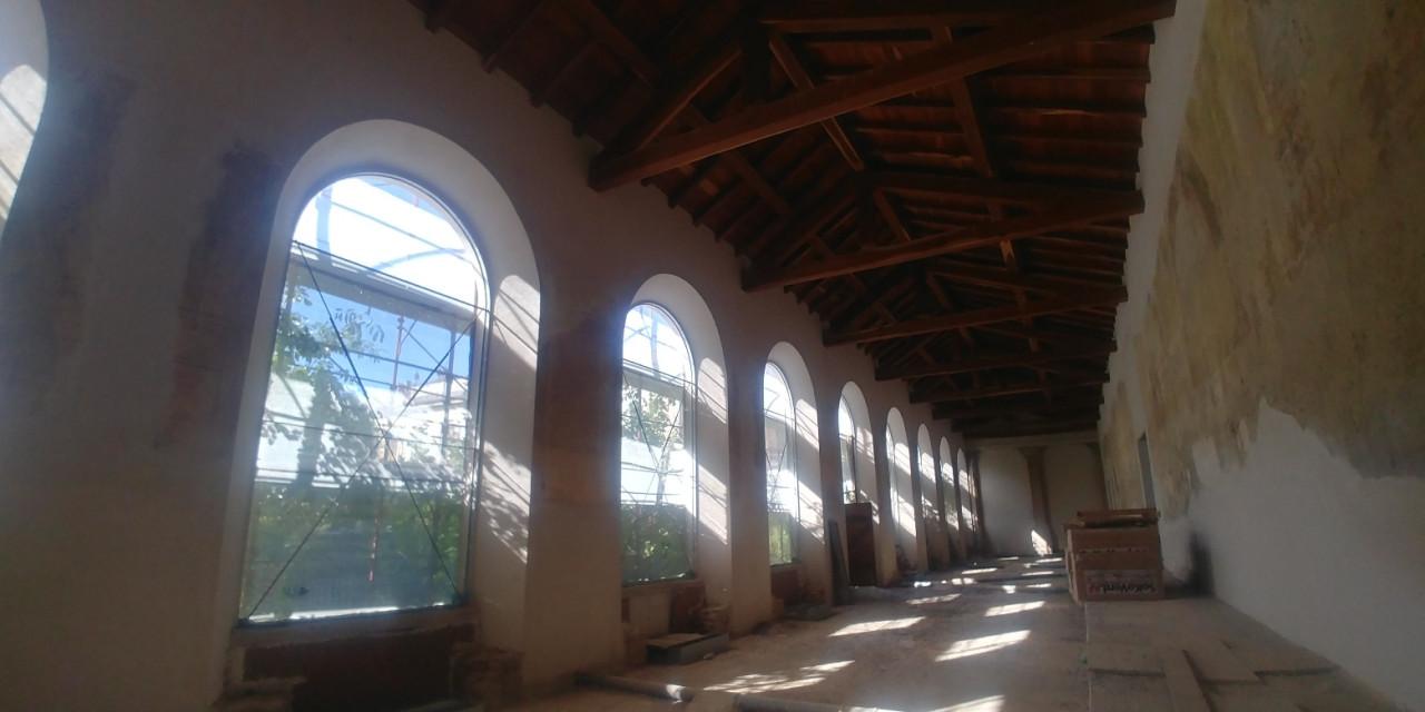 Esercizio commerciale in vendita a Vimercate