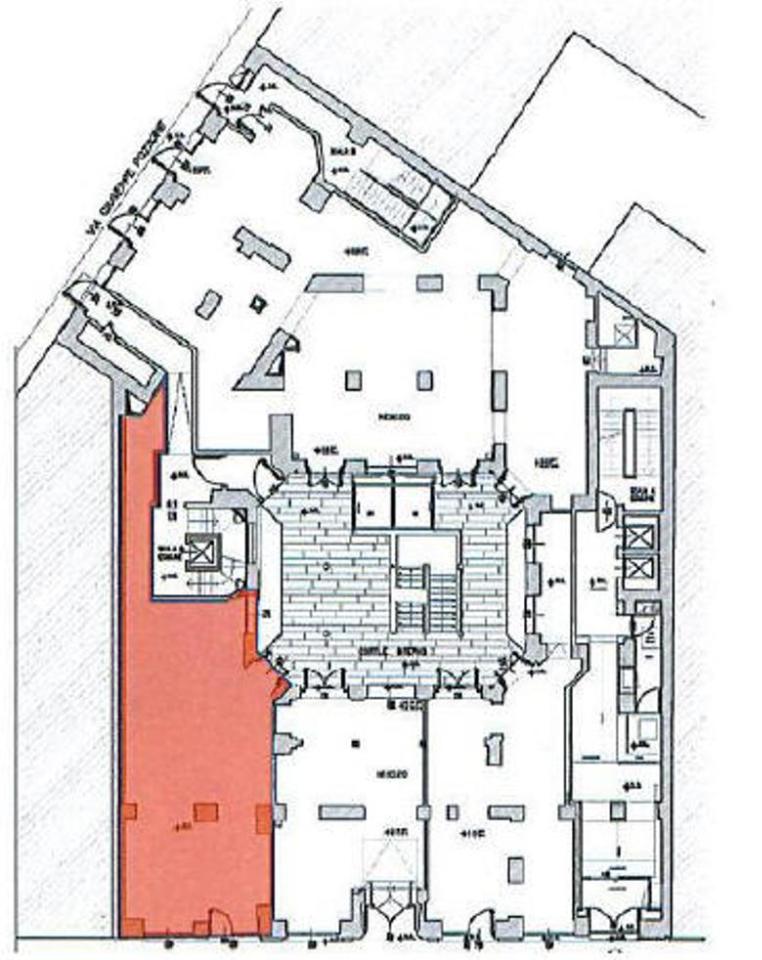 Esercizio commerciale in affitto a Milano