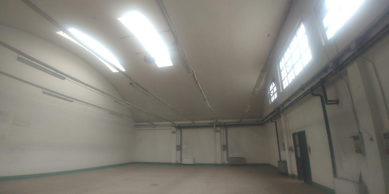 Capannone in affitto a Milano