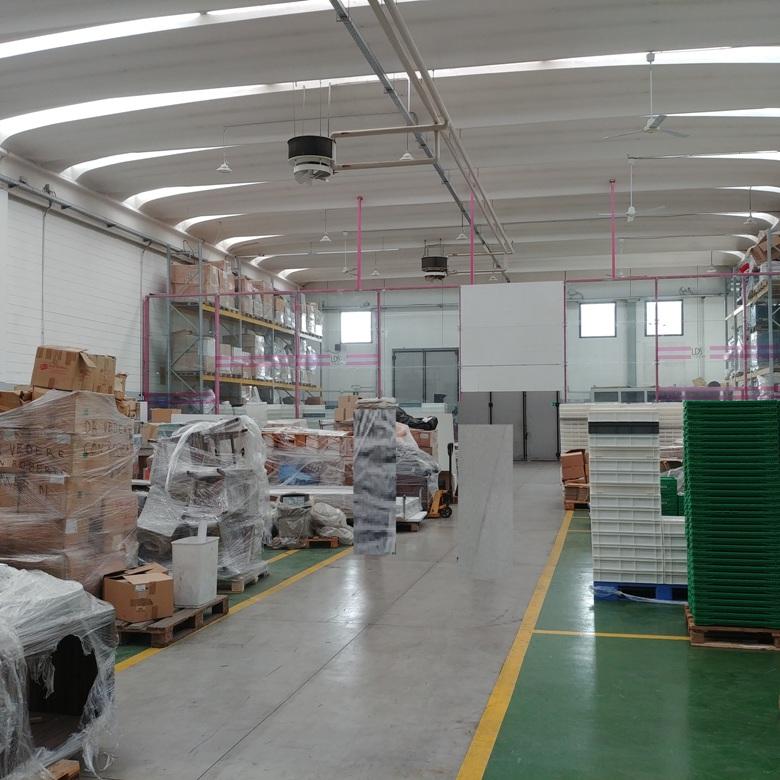 Magazzino in vendita a Arcore
