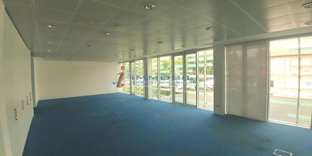 Ufficio in affitto a Milano