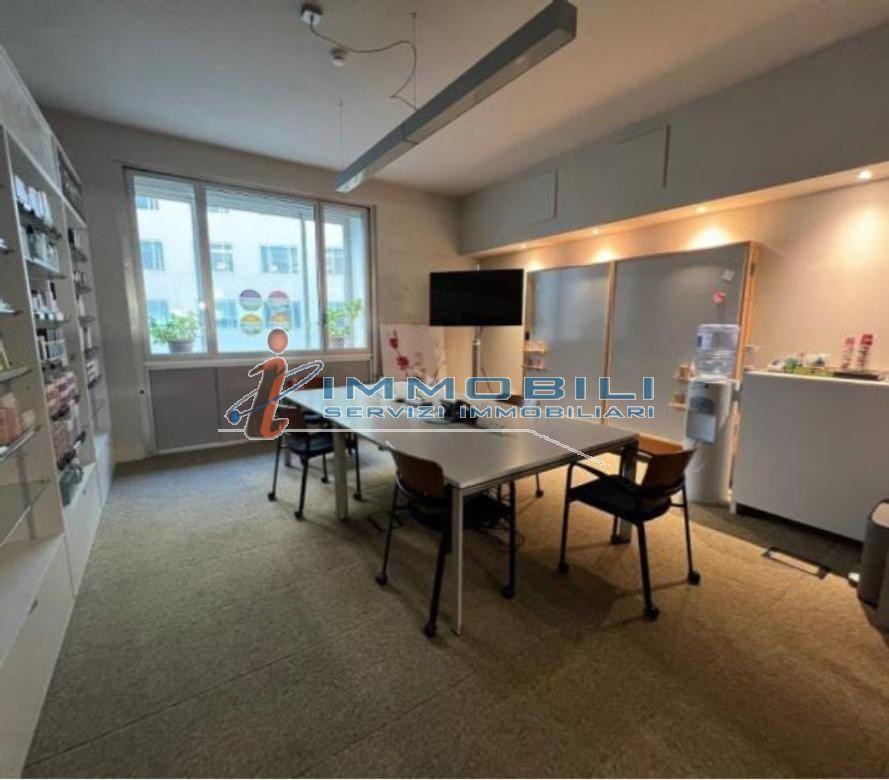 Ufficio in affitto a Milano