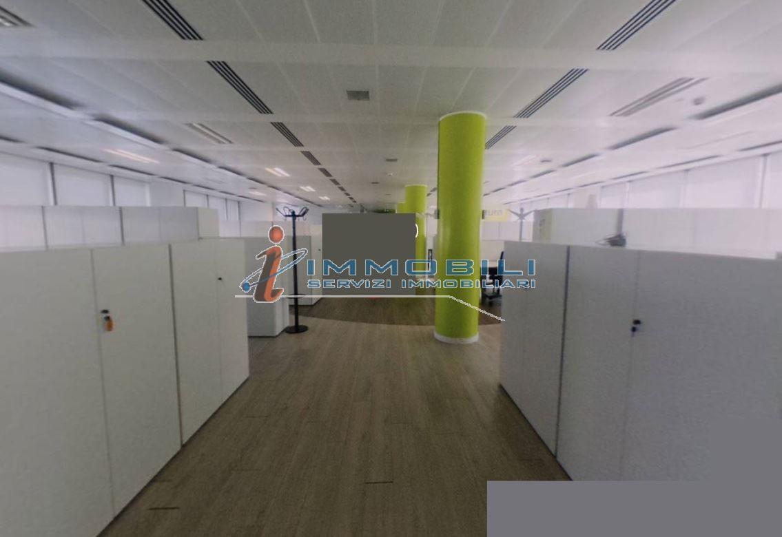 Ufficio in affitto a Milano
