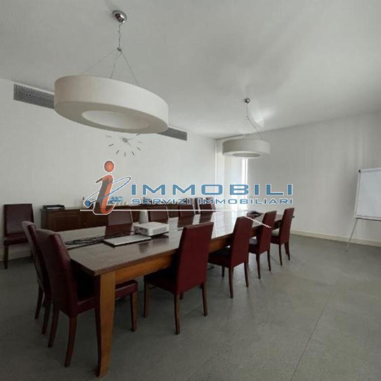 Ufficio in affitto a Milano