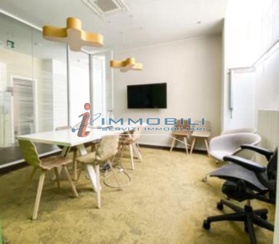Ufficio in affitto a Milano