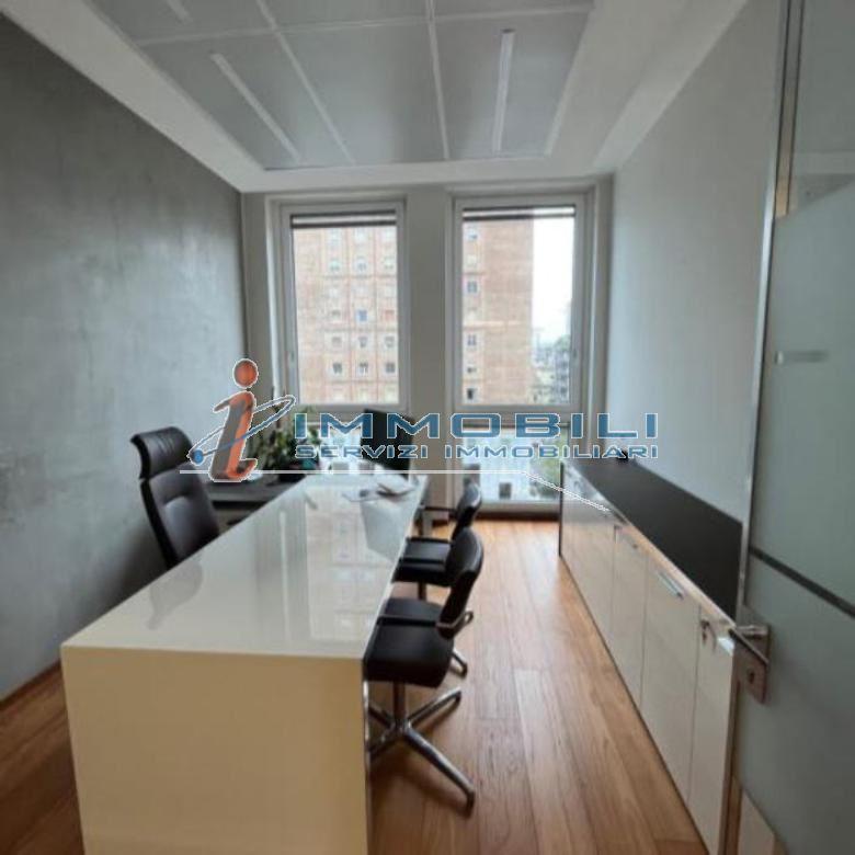 Ufficio in affitto a Milano