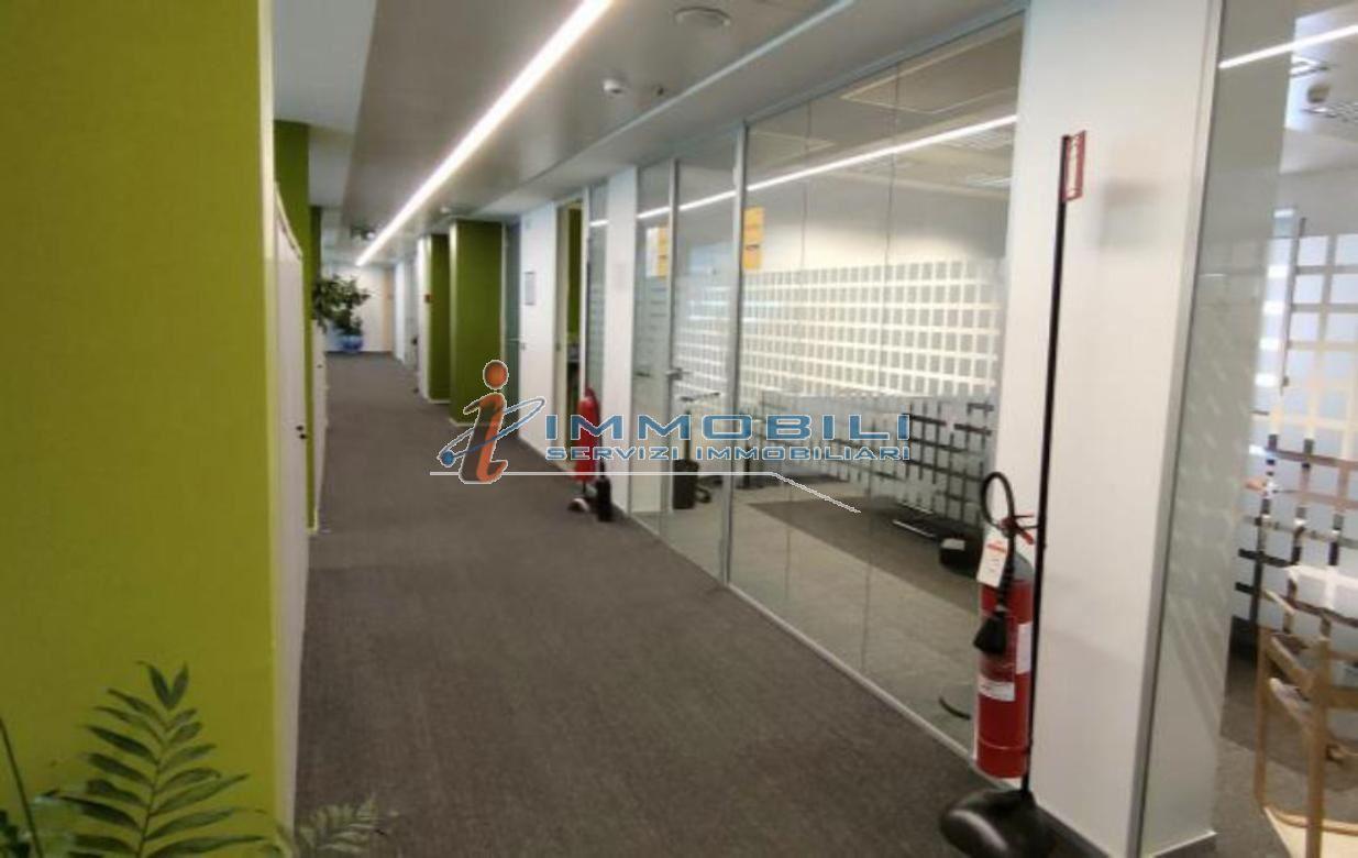 Ufficio in affitto a Milano