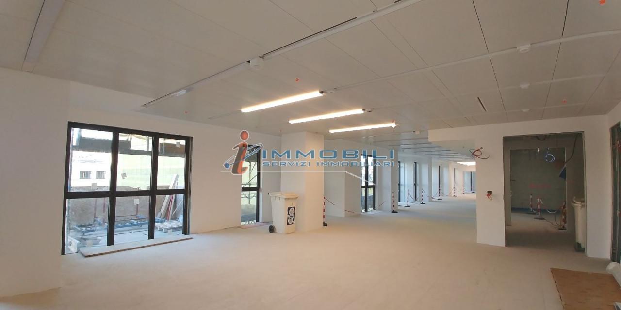 Ufficio in affitto a Milano