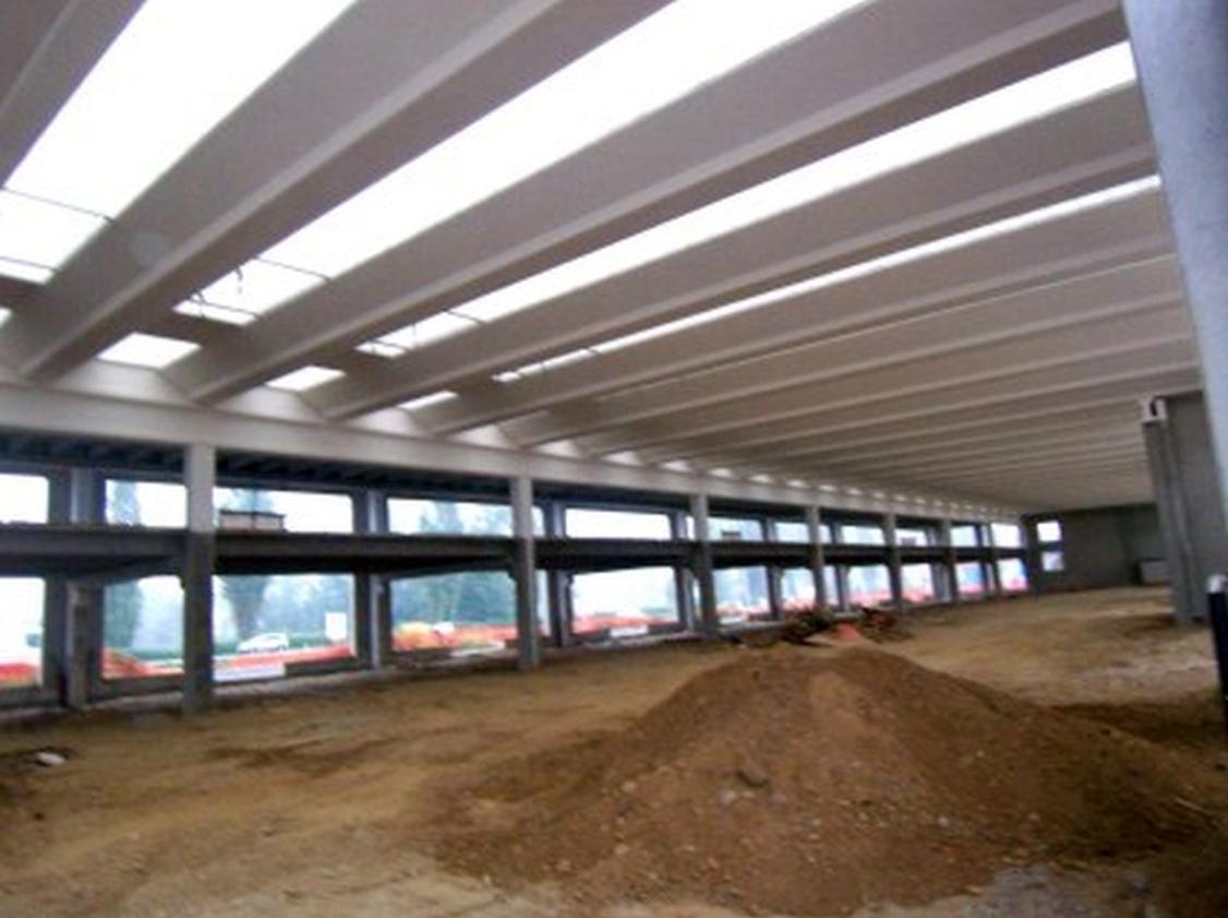 Capannone in vendita a Vignate