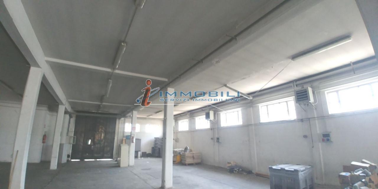 Laboratorio in vendita a Milano