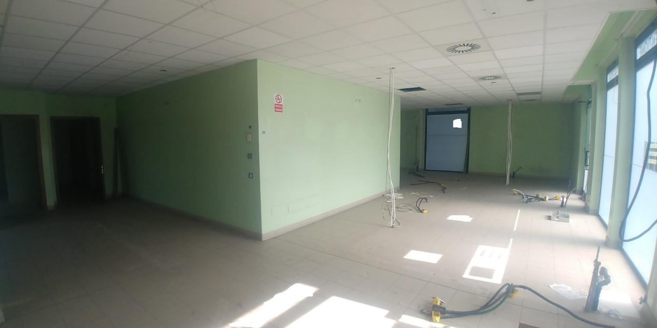 Negozio in vendita a Cinisello Balsamo