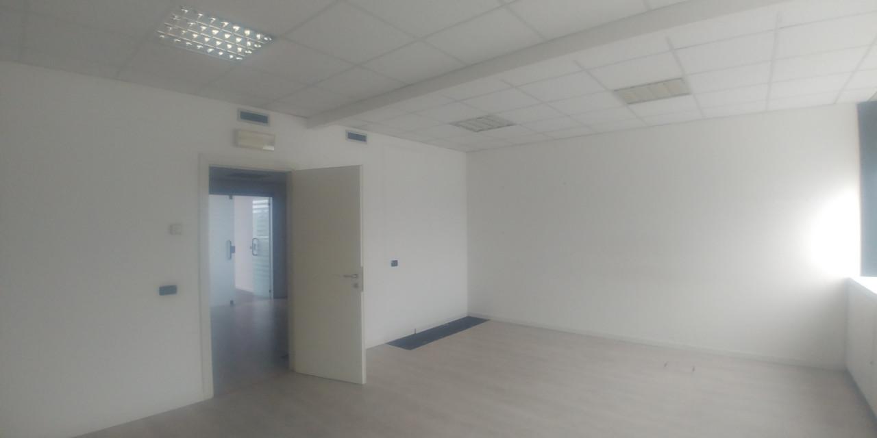 Ufficio in affitto a Cernusco Sul Naviglio