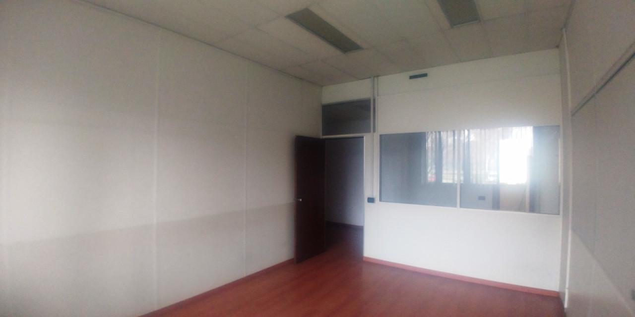 Ufficio in affitto a Cinisello Balsamo