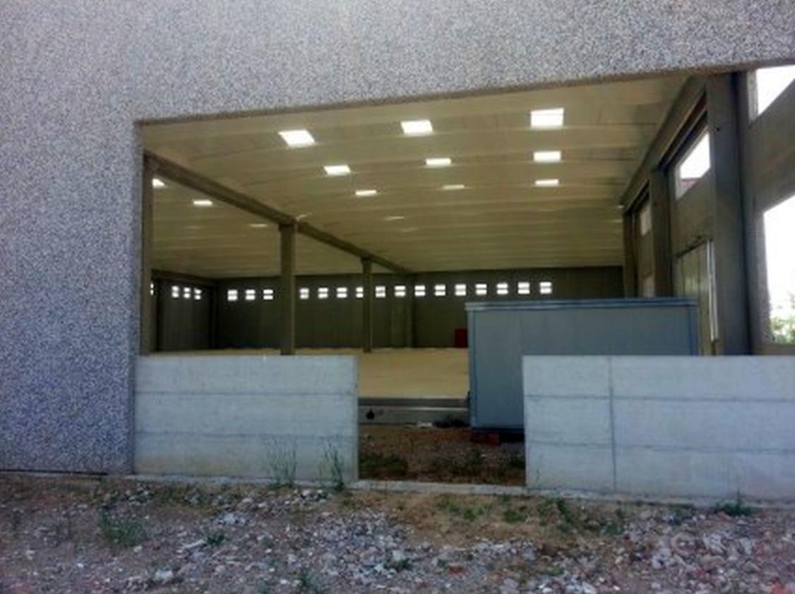 Magazzino in affitto a Trezzano Rosa