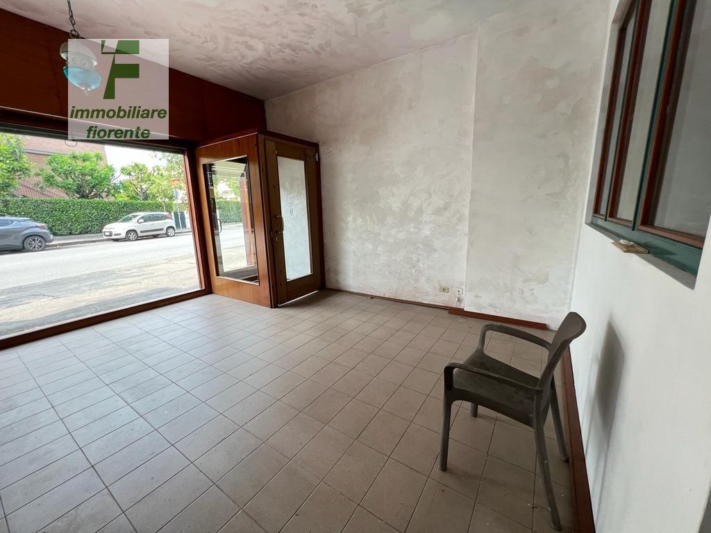 Negozio in vendita a Cadoneghe