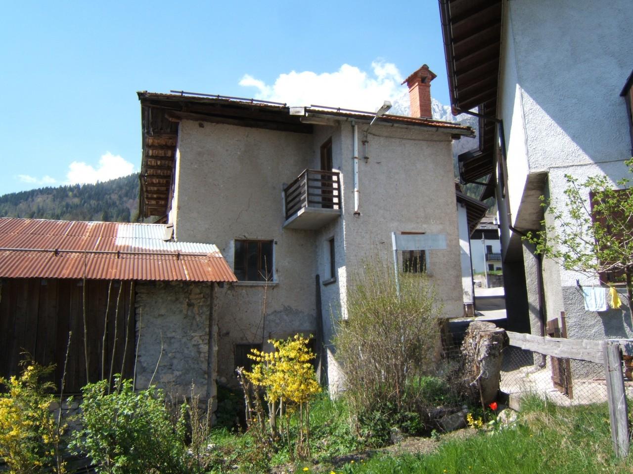 Rustico in vendita a Voltago Agordino