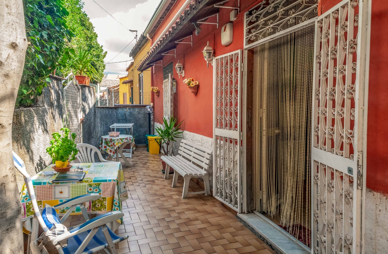 Casa indipendente in vendita a Nicolosi