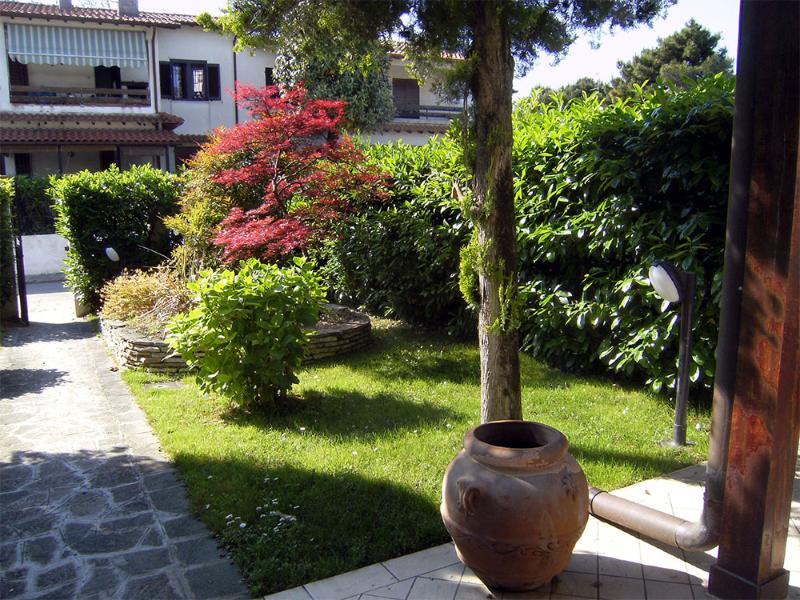 Villa in vendita a Due Carrare