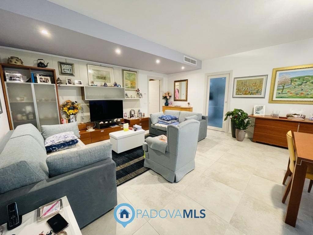 Appartamento in Via Micca, Noventa Padovana