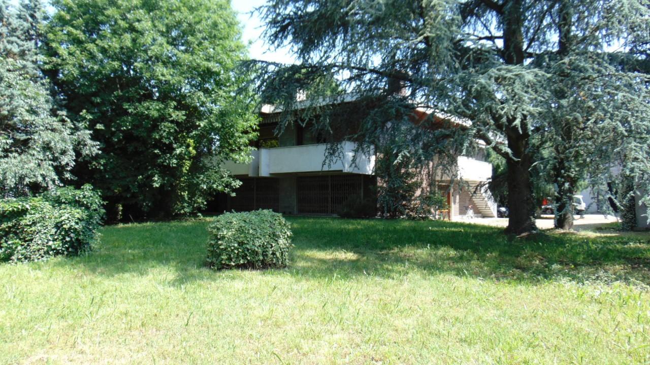 Villa in vendita a Turbigo