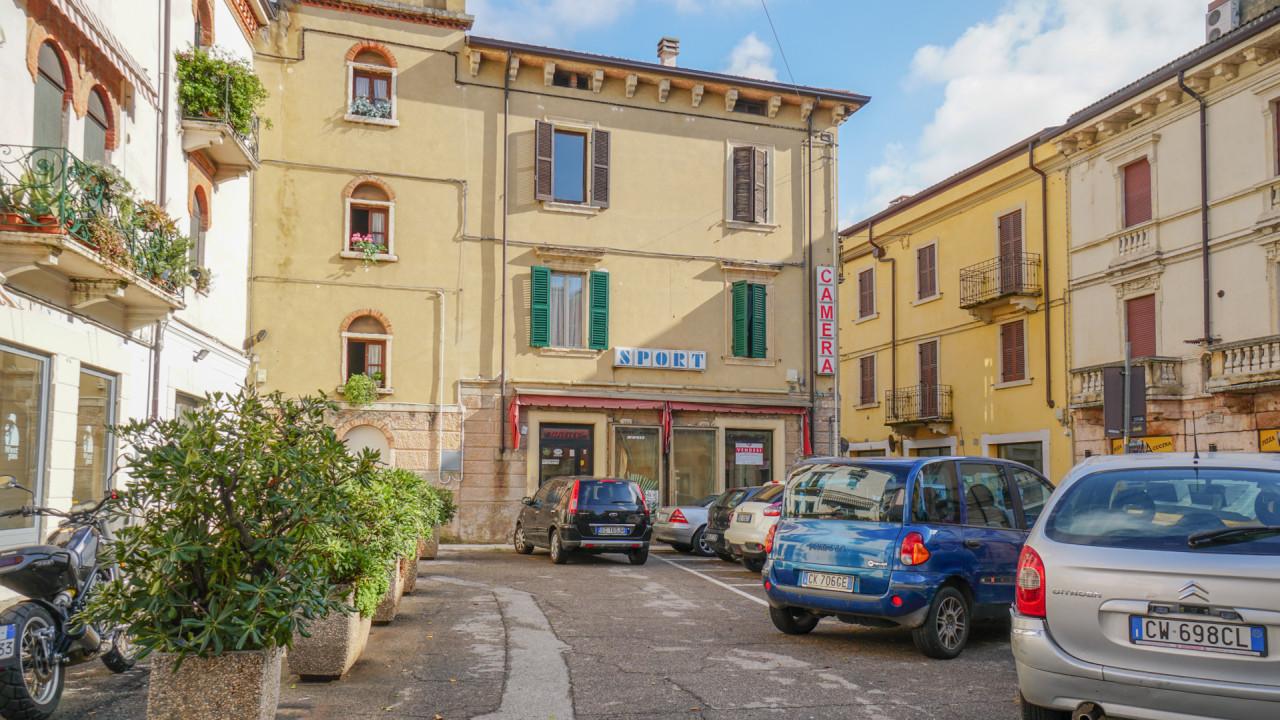 Negozio in vendita a Verona