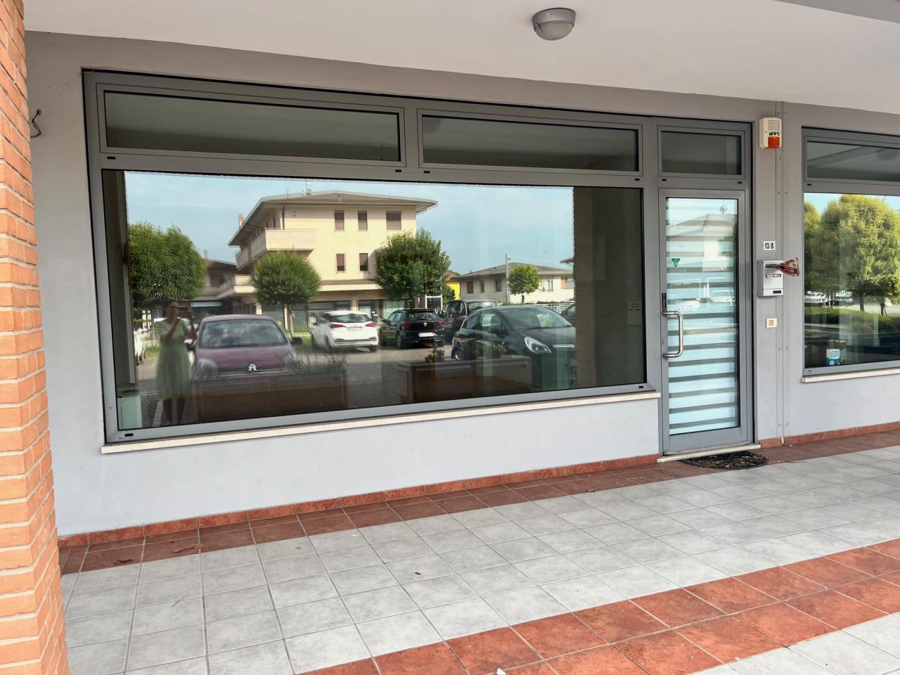 Negozio in affitto a Villafranca Padovana