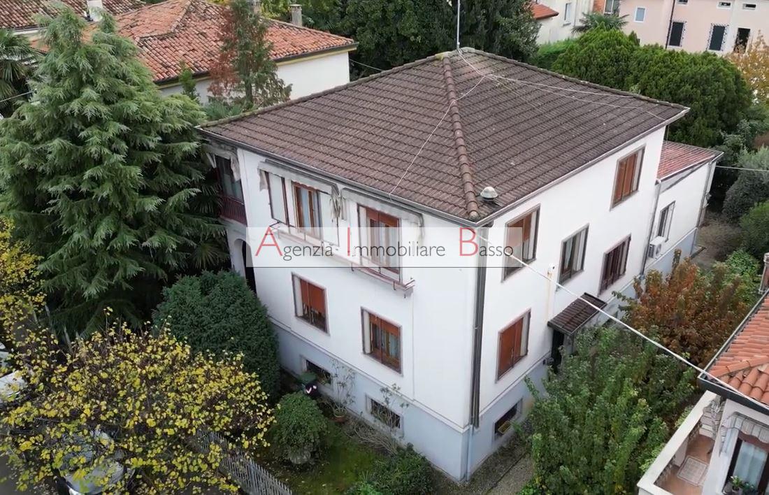 Casa indipendente in vendita a Padova