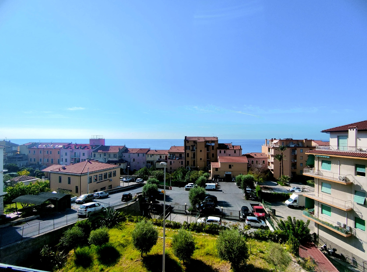 Appartamento in vendita a Ospedaletti