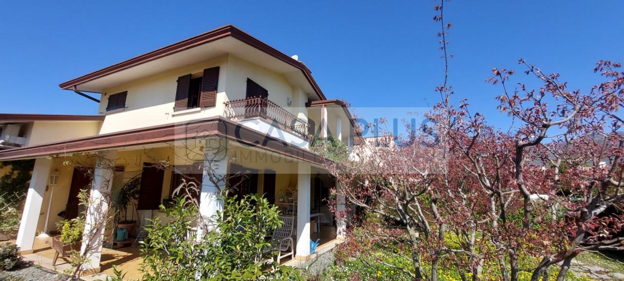 Villa in vendita a Romano D'Ezzelino