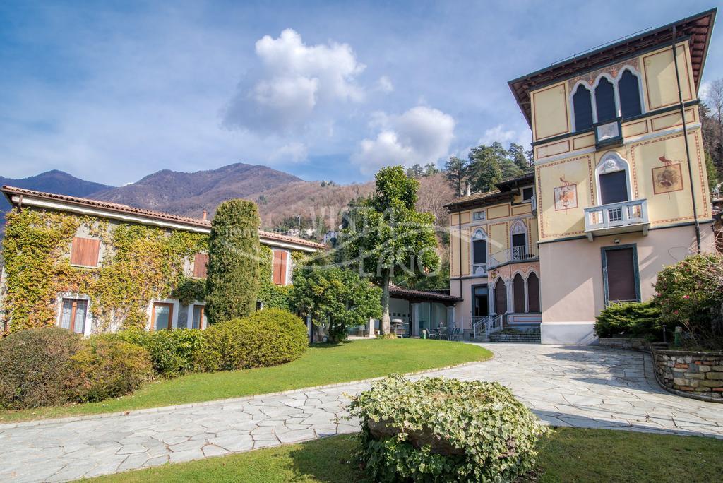 Villa in vendita a Faggeto Lario