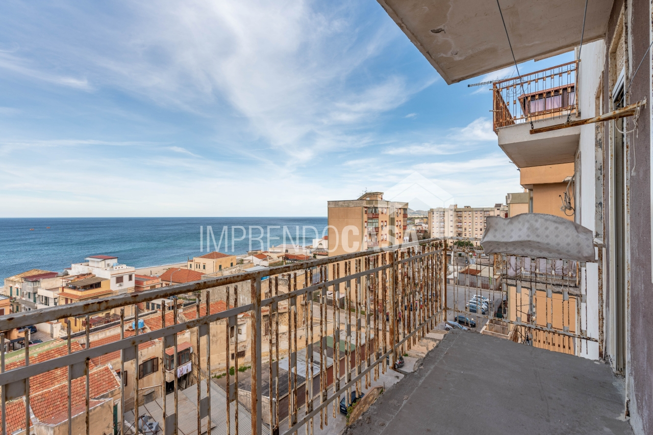 Appartamento in vendita a Palermo