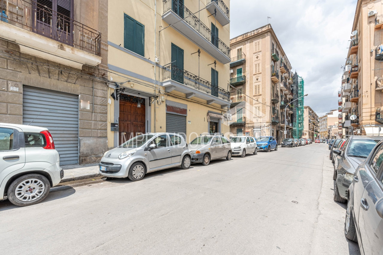 Negozio in vendita a Palermo