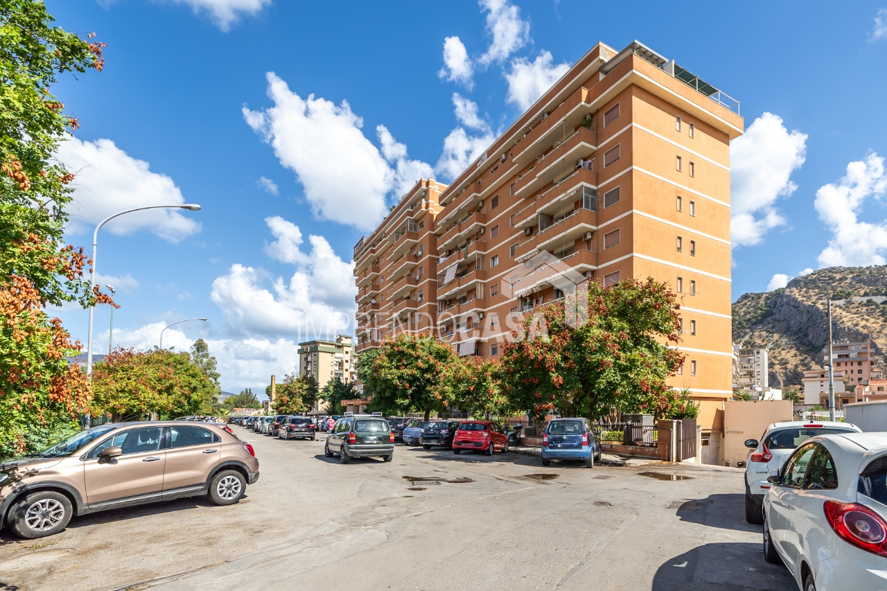 Appartamento in vendita a Palermo