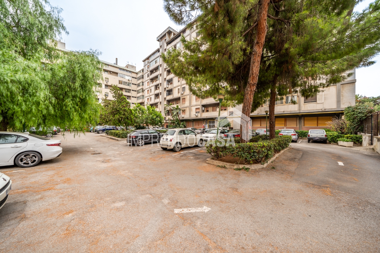 Appartamento in vendita a Palermo