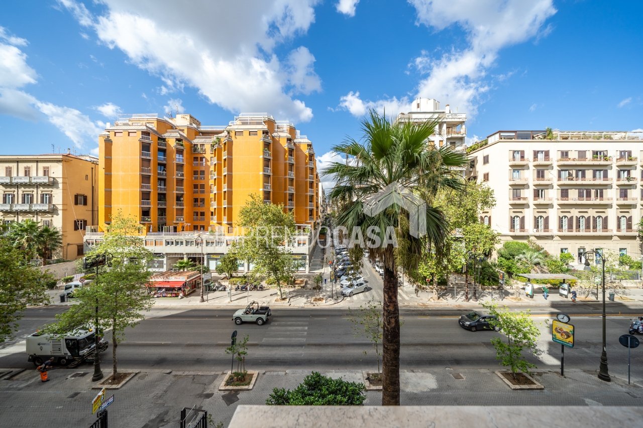 Appartamento in vendita a Palermo
