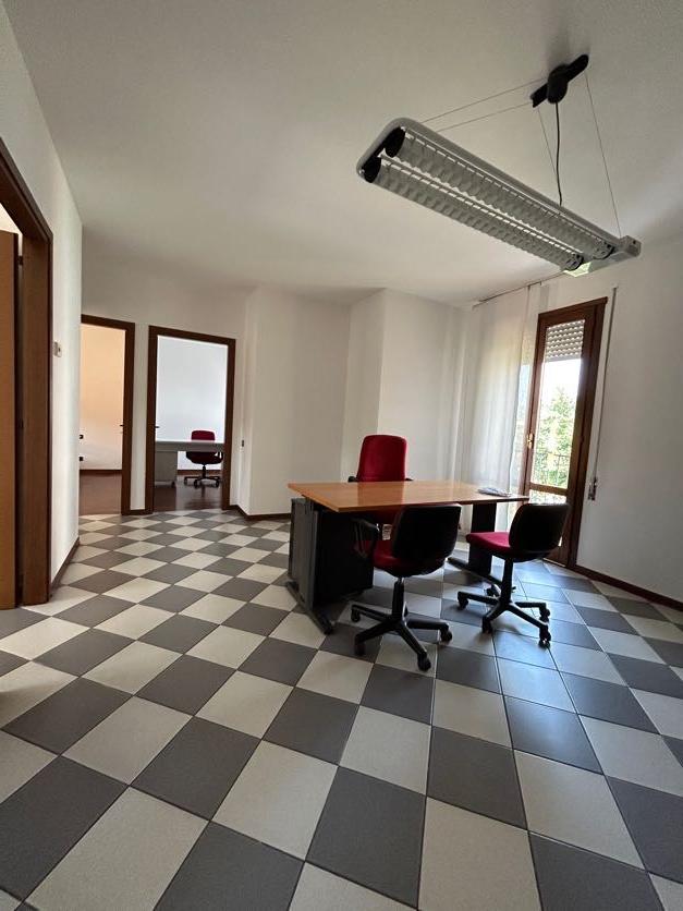 Ufficio in affitto a Piombino Dese