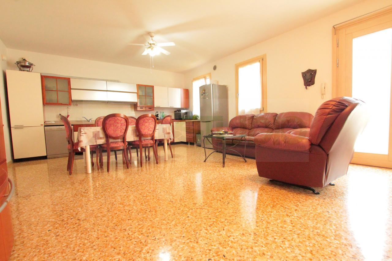 Villa in vendita a Bolzano Vicentino