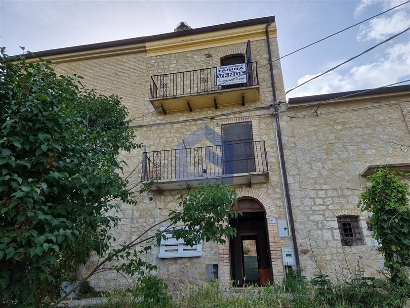 Casa indipendente in vendita a Archi