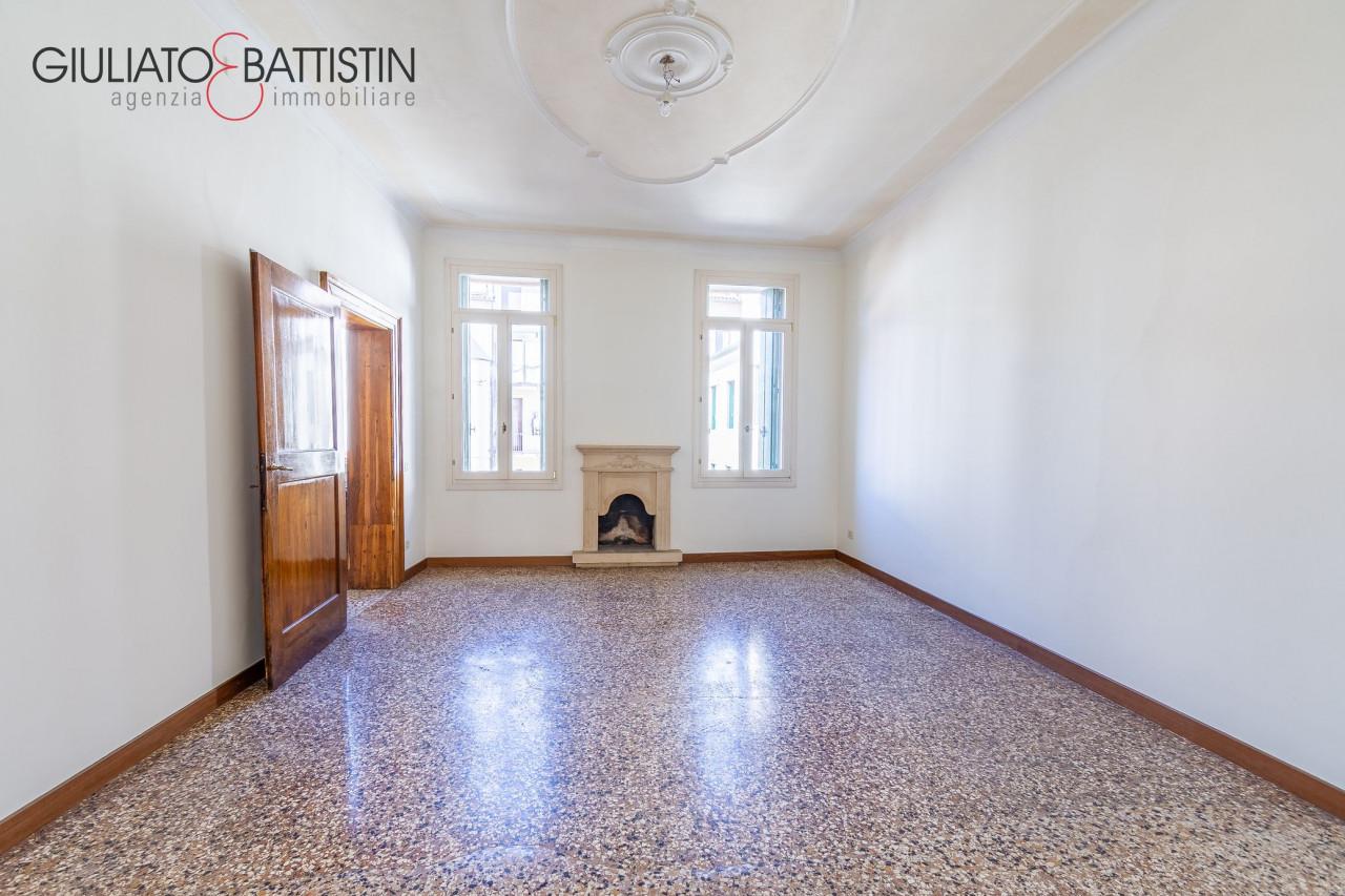 Appartamento in vendita a Vicenza