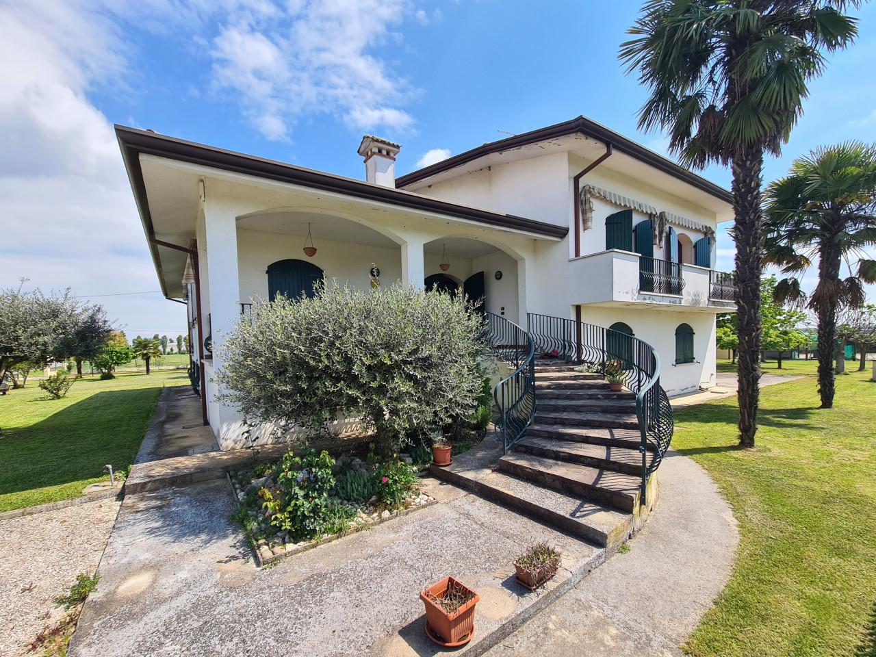 Casa indipendente in vendita a Merlara