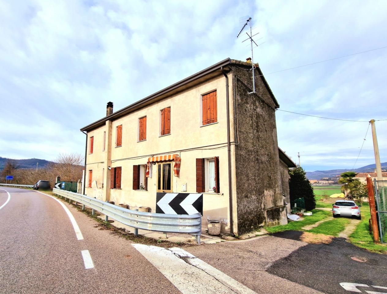 Casa indipendente in vendita a Arqua' Petrarca