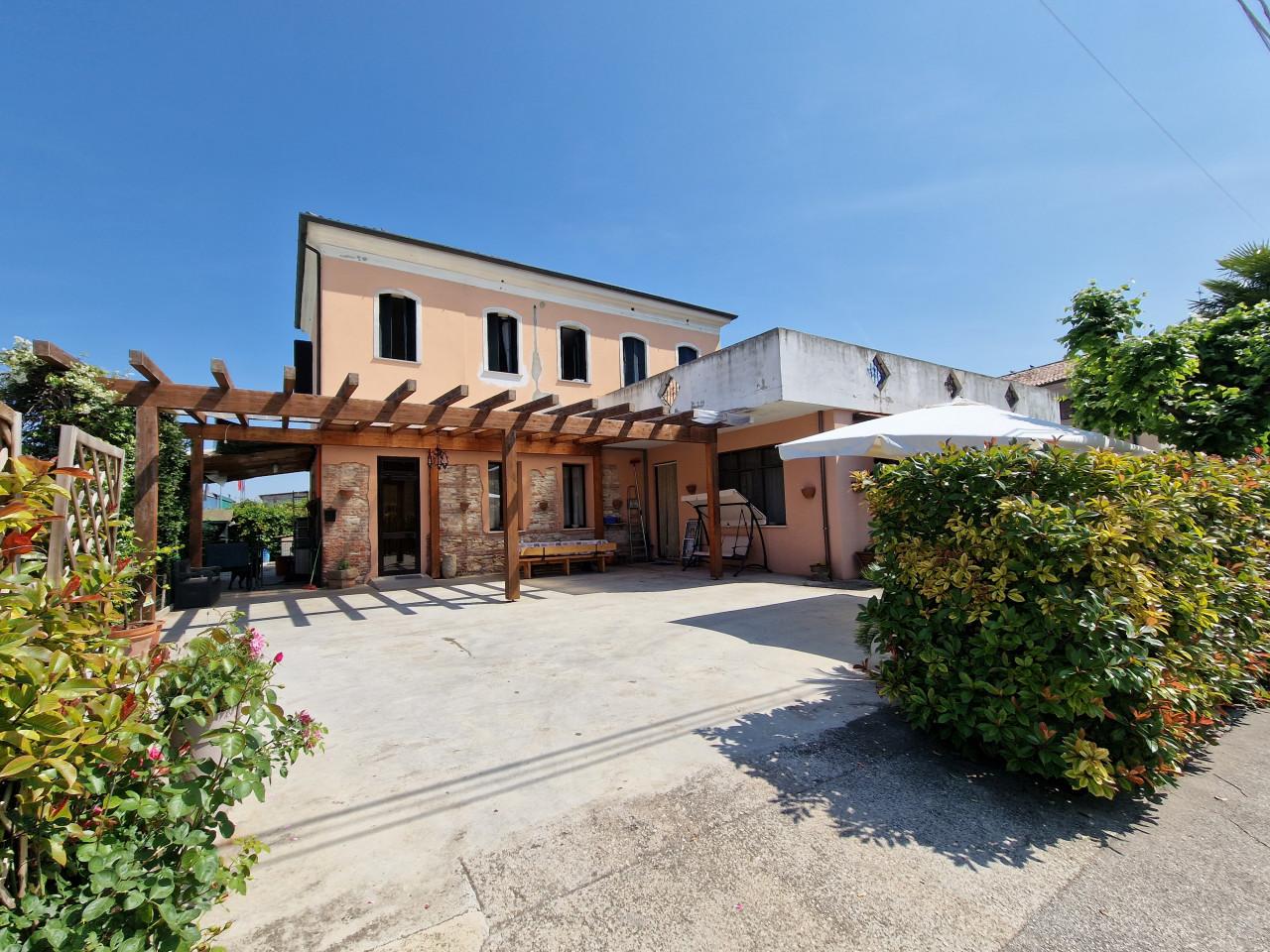 Casa indipendente in vendita a Lozzo Atestino