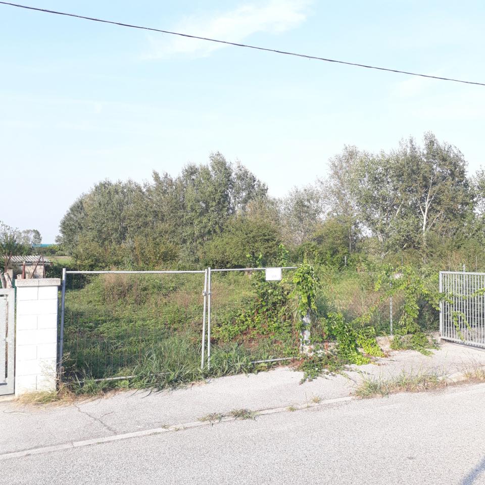 Terreno edificabile residenziale in vendita a Mira